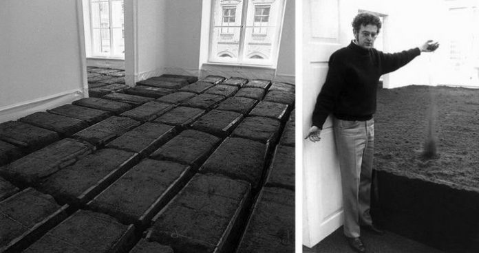 Earth Room ห้องที่เต็มไปด้วยดิน 140 ตัน คืองานศิลปะที่มีคนดูเป็นร้อย ...